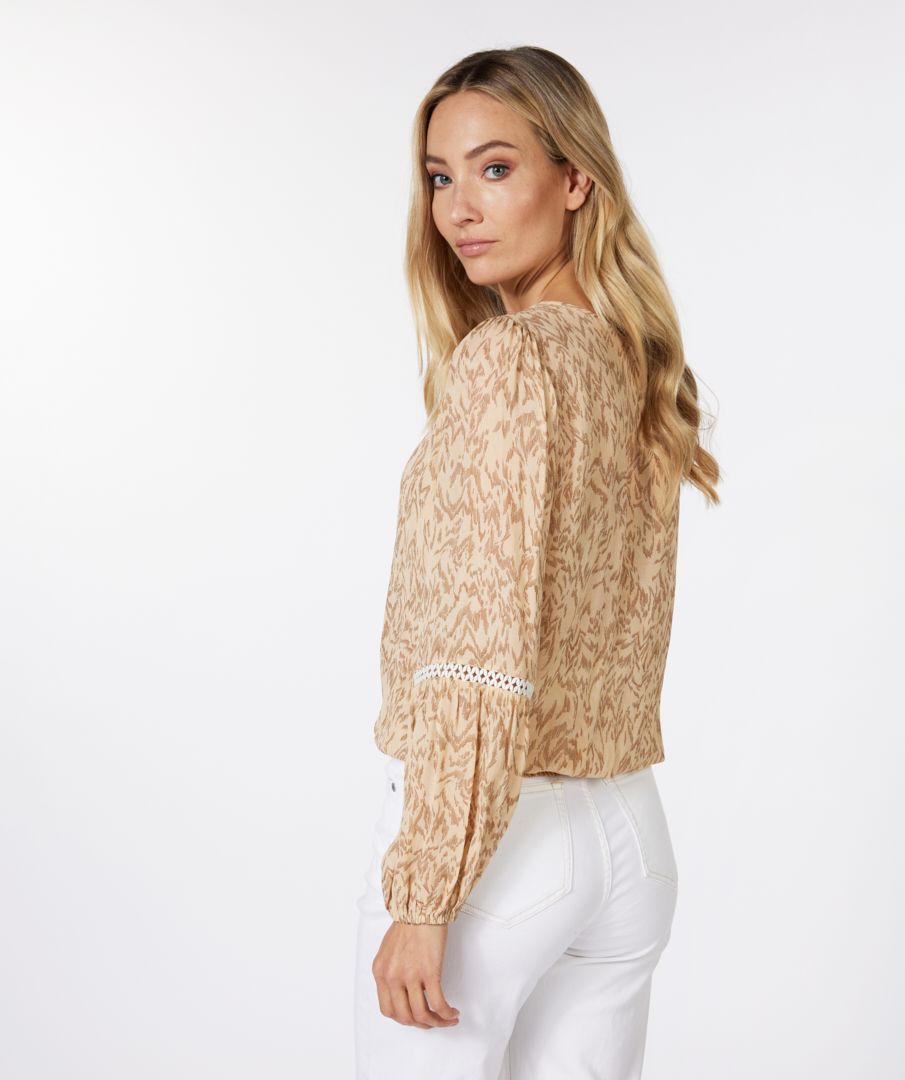 EsQualo Blouses & Tunics